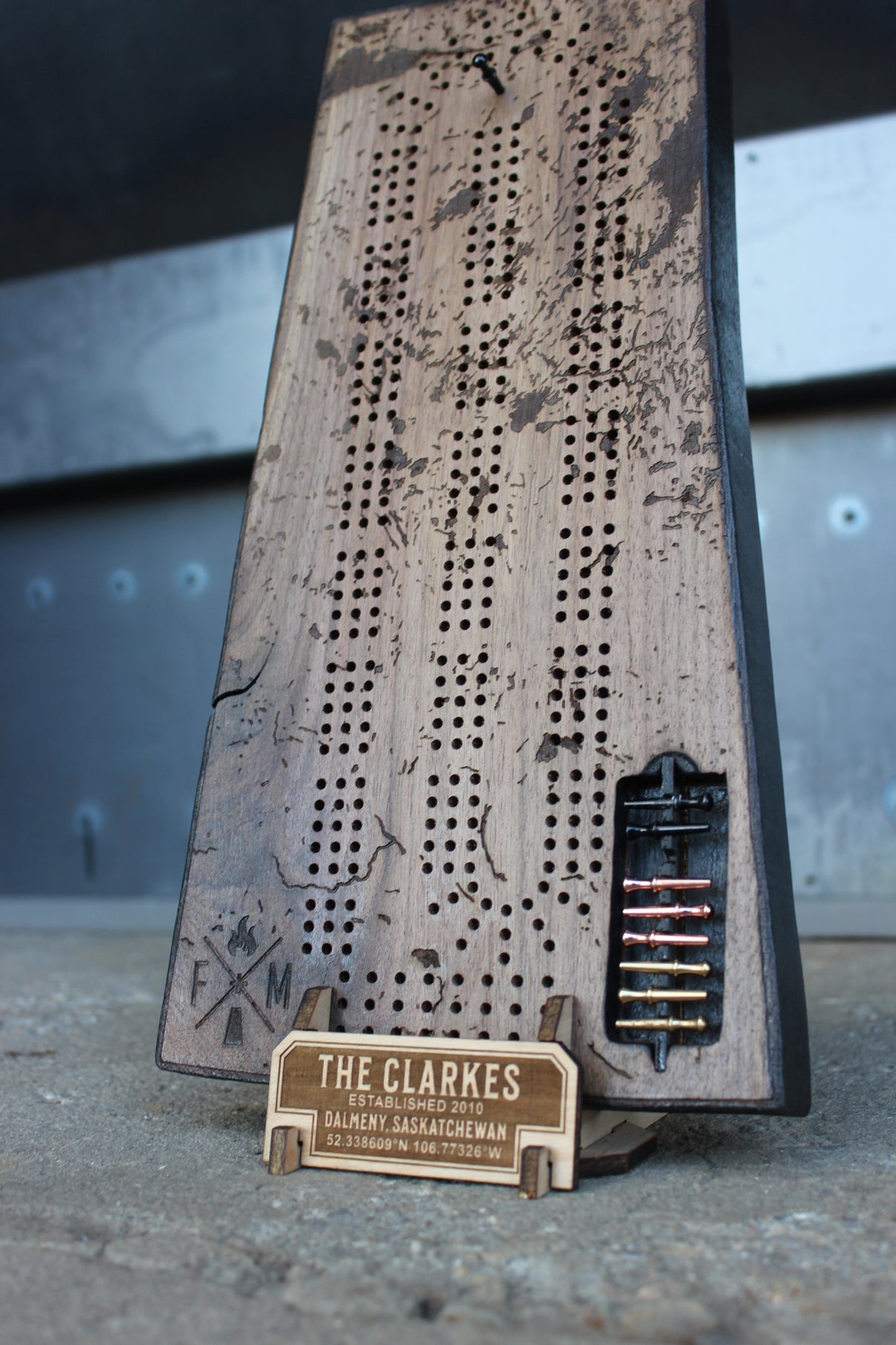 SASK CRIBBAGE BOARD – Flatland Metalworks